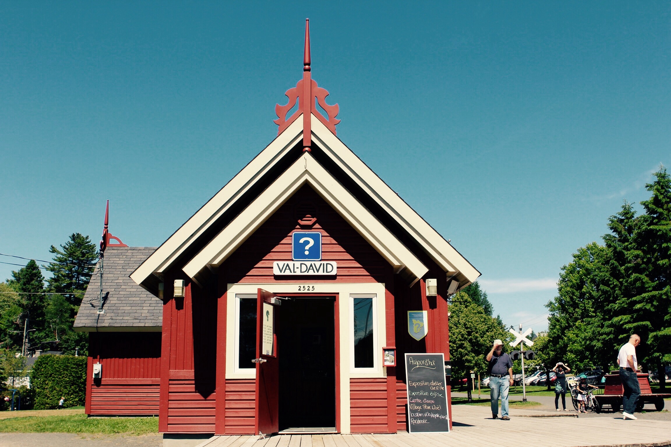 Val-David: hiking, biking and great food - In The Name Of Food